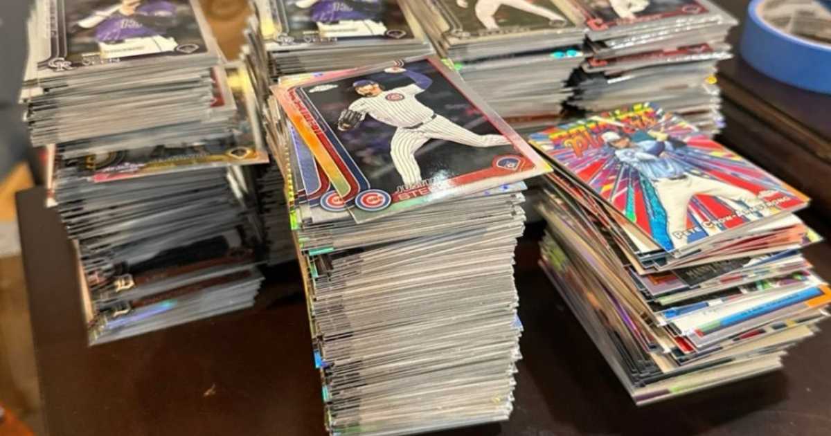 How To Store Baseball Cards | The Ultimate Guide | CubeSmart