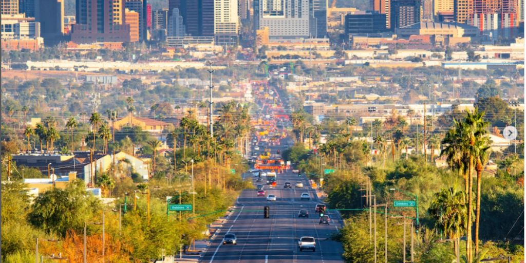Moving to Phoenix | What You Need to Know | CubeSmart