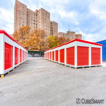 Self-Storage Units at 2880 Exterior St in Bronx, NY @CubeSmart