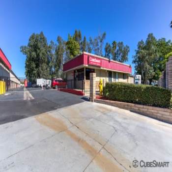 Self-Storage Units at 4011 Fairgrounds St in Riverside, CA @CubeSmart