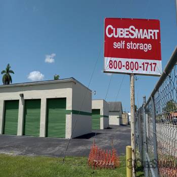 Self-Storage Units at 4514 Palm Beach Blvd in Fort Myers, FL @CubeSmart