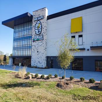 Self-Storage Units at 1405 North I-35 in Round Rock, TX @CubeSmart