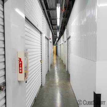 Self-Storage Units at 1300 W Nickerson St in Seattle, WA @CubeSmart