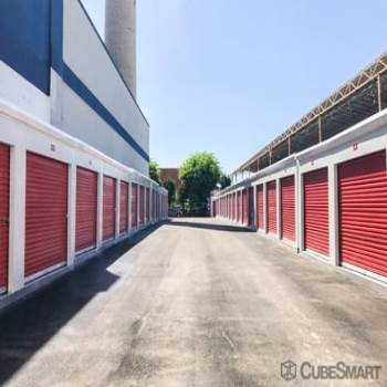 Self-Storage Units at 31-40 Whitestone Expressway in College Point, NY ...