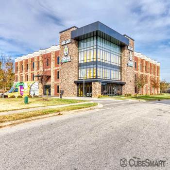 Self-Storage Units at 937 Gateway Commons Cir in Wake Forest, NC @CubeSmart