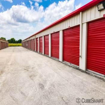 Self-Storage Units at 21400 Interstate 35 in Kyle, TX @CubeSmart