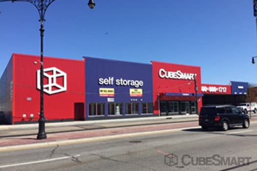 Self-Storage Units at 251-63 Jericho Turnpike in Bellerose, NY @CubeSmart
