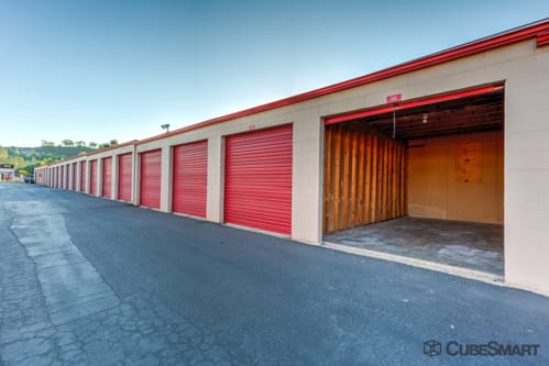 Self-Storage Units at 946 Rancheros Dr in San Marcos, CA @CubeSmart