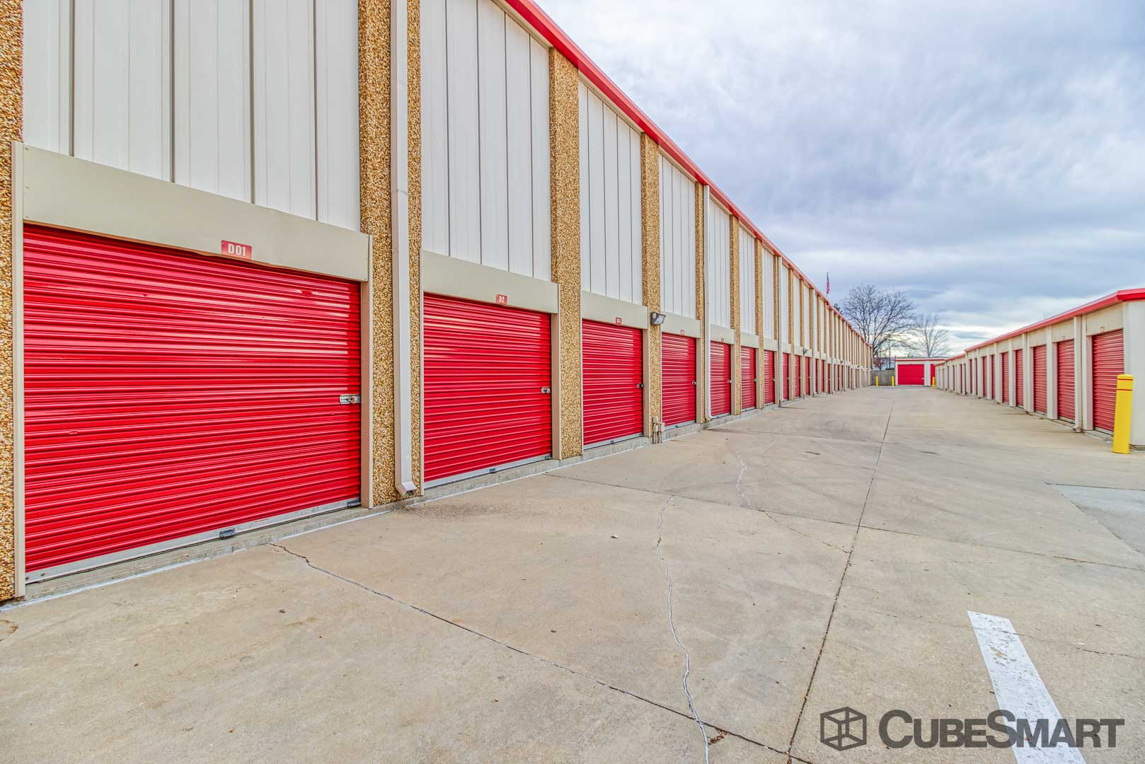 Self-Storage Units at 5353 E County Line Rd in Littleton, CO @CubeSmart