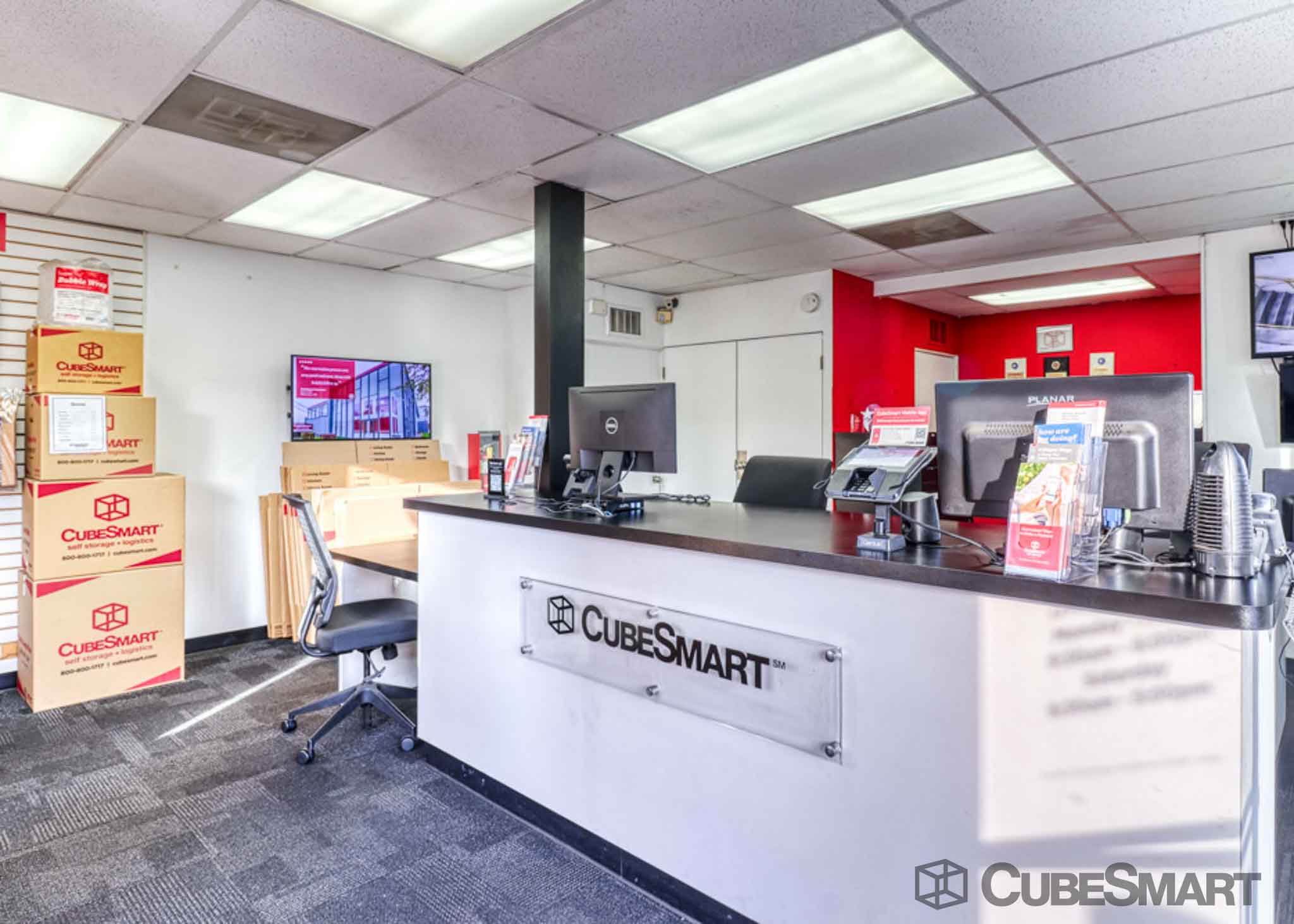 Self-Storage Units at 198 W Artesia Blvd in Long Beach, CA @CubeSmart