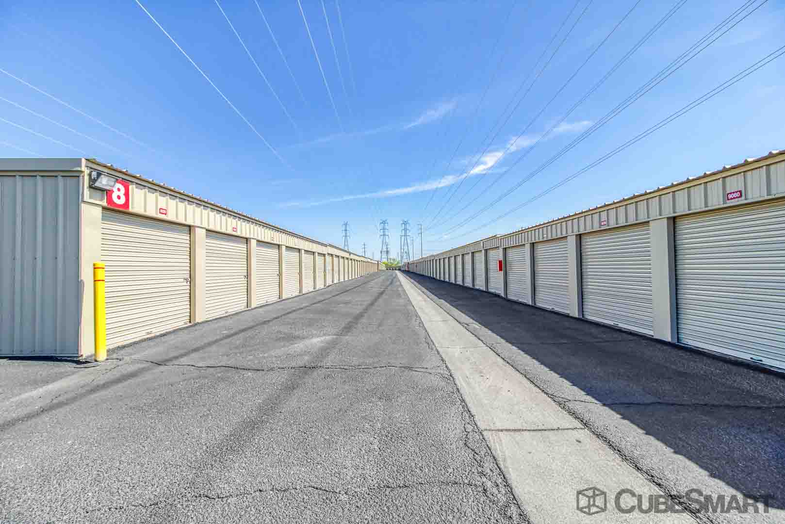 Self-Storage Units at 11000 N 115th St in Scottsdale, AZ @CubeSmart