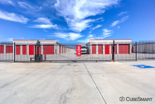 Self-Storage Units at 1238 W Baseline Rd in Rialto, CA @CubeSmart