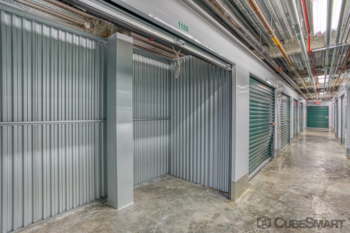 Self-Storage Units at 1850 New York Ave Ne in Washington, DC @CubeSmart