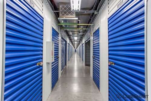 Self-Storage Units at 13271 Metro Pkwy in Fort Myers, FL @CubeSmart