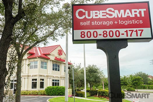 Self-Storage Units at 11200 Gladiolus Drive in Fort Myers, FL @CubeSmart