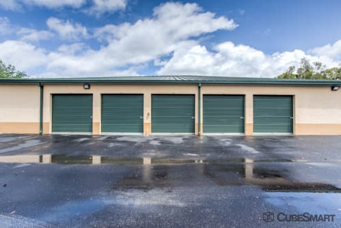 Self-Storage Units at 2607 Sw Pine Island Rd in Cape Coral, FL @CubeSmart