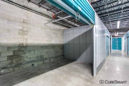 Self-Storage Units at 301 Ne Pine Island Rd in Cape Coral, FL @CubeSmart