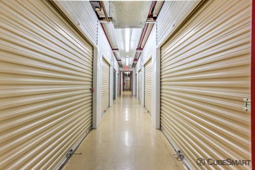 Storage Near 814 Buford Dr in Lawrenceville | CubeSmart