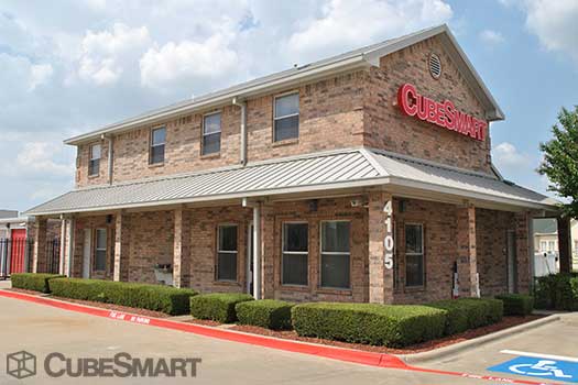 Self-Storage Units at 4105 Fairway Drive in Carrollton, TX @CubeSmart