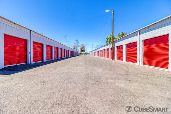 Self-Storage Units at 409 S Mcclintock Dr in Tempe, AZ @CubeSmart