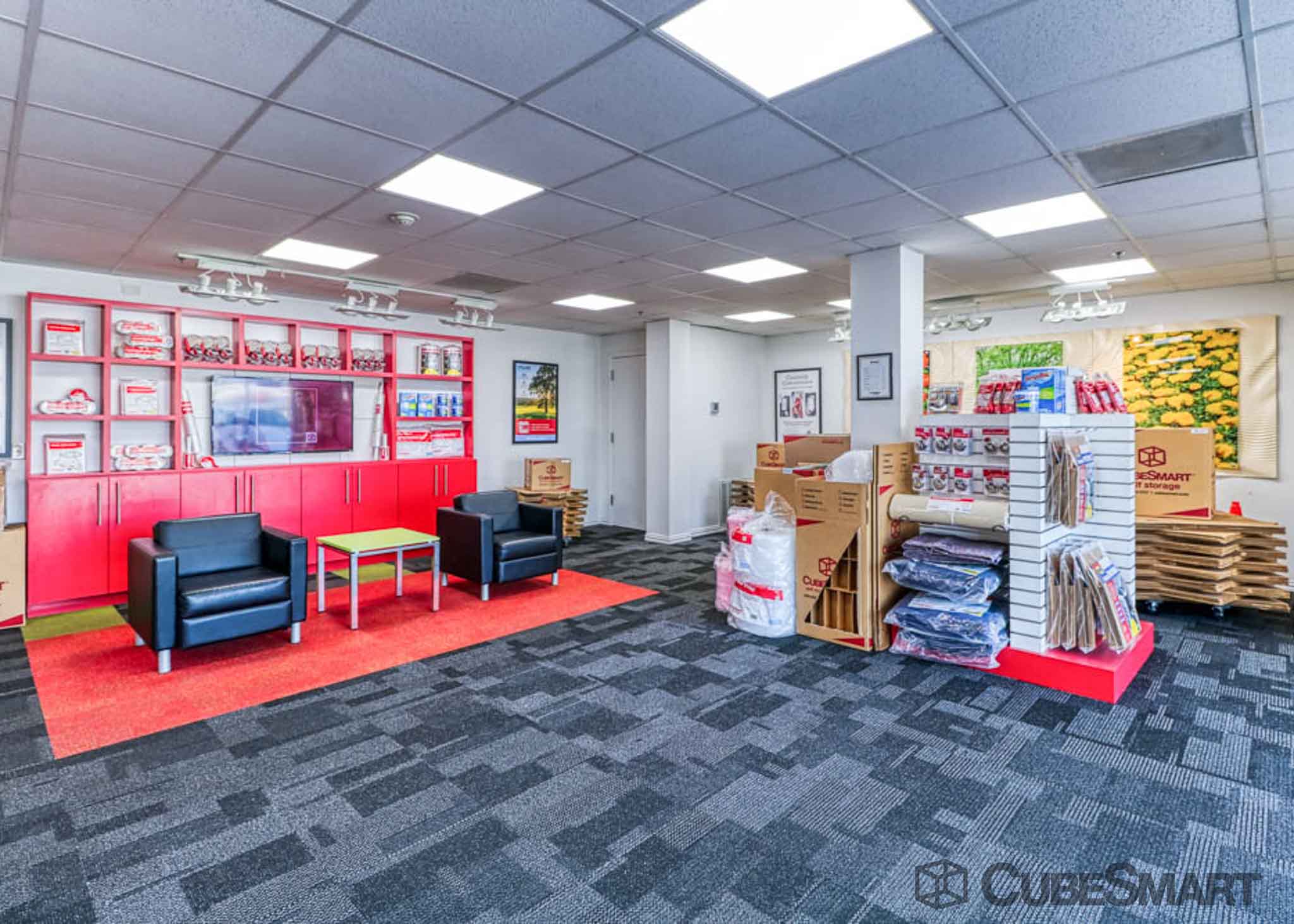 Self-Storage Units at 9238 I-10 in San Antonio, TX @CubeSmart
