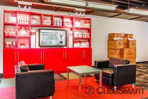Self-Storage Units at 200 E 135th St in Bronx, NY @CubeSmart