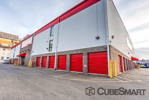 Self-Storage Units at 200 E 135th St in Bronx, NY @CubeSmart