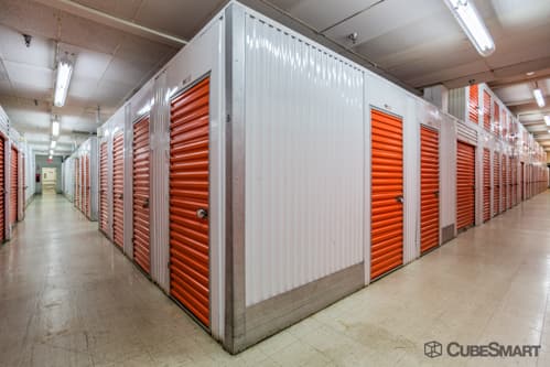 Self-Storage Units at 1880 Bartow Ave in Bronx, NY @CubeSmart
