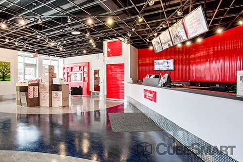 Self-Storage Units at 1050 Atlantic Ave in Brooklyn, NY @CubeSmart