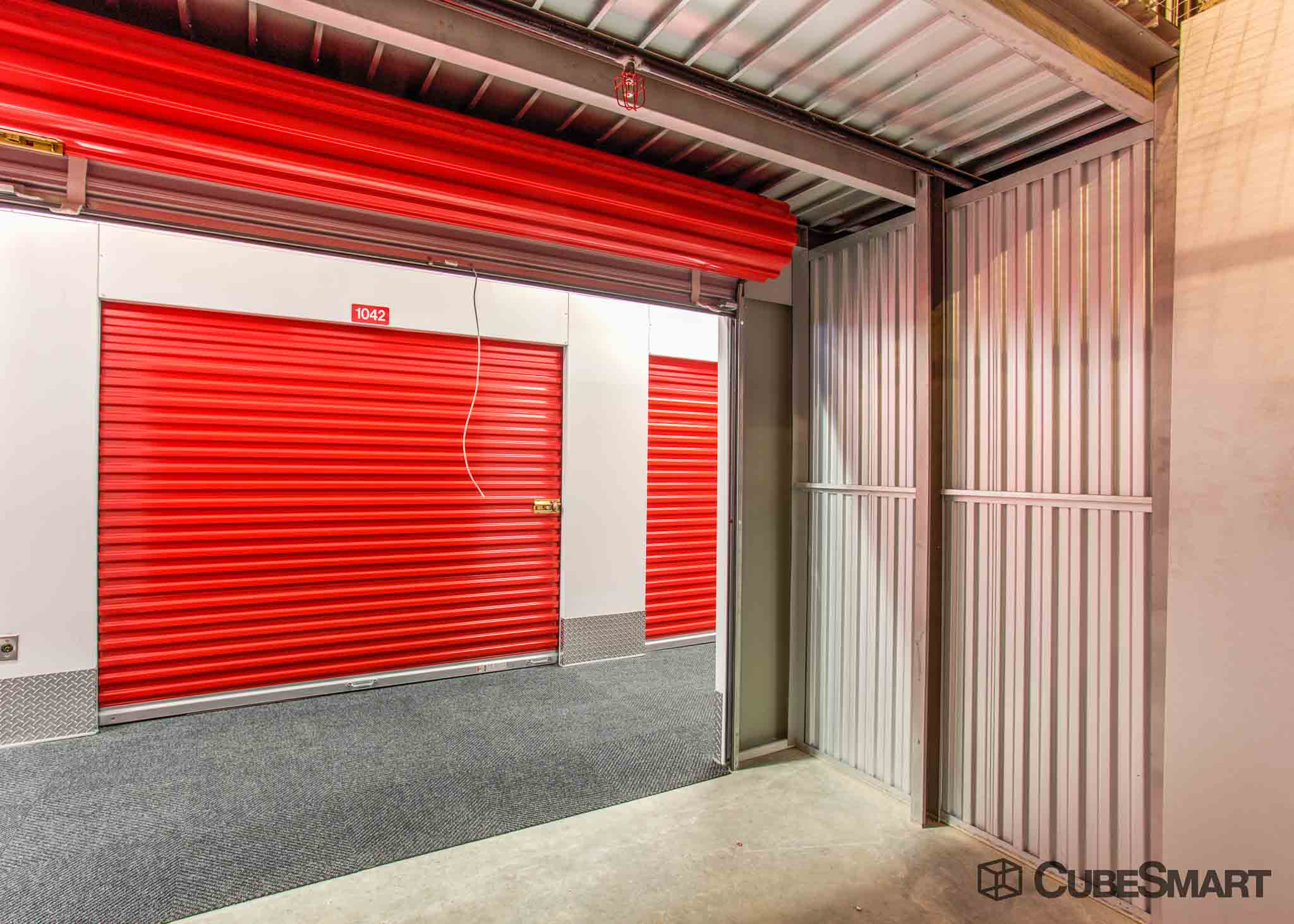 Self-Storage Units at 5740 Broadway in Bronx, NY @CubeSmart