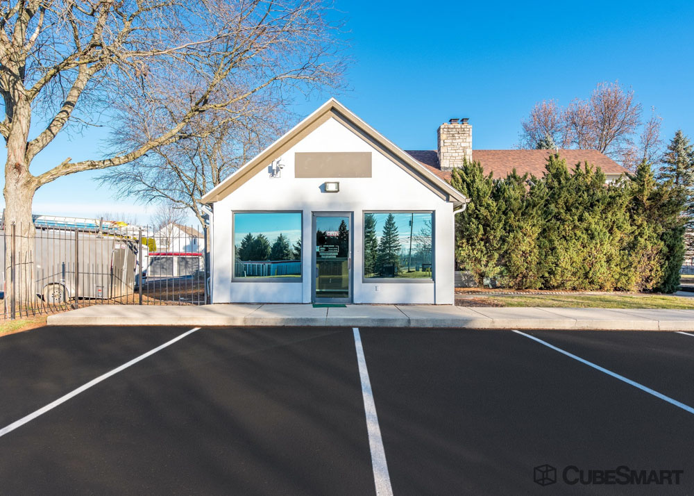 Self-Storage Units at 9984 S Old State Rd in Lewis Center, OH @CubeSmart