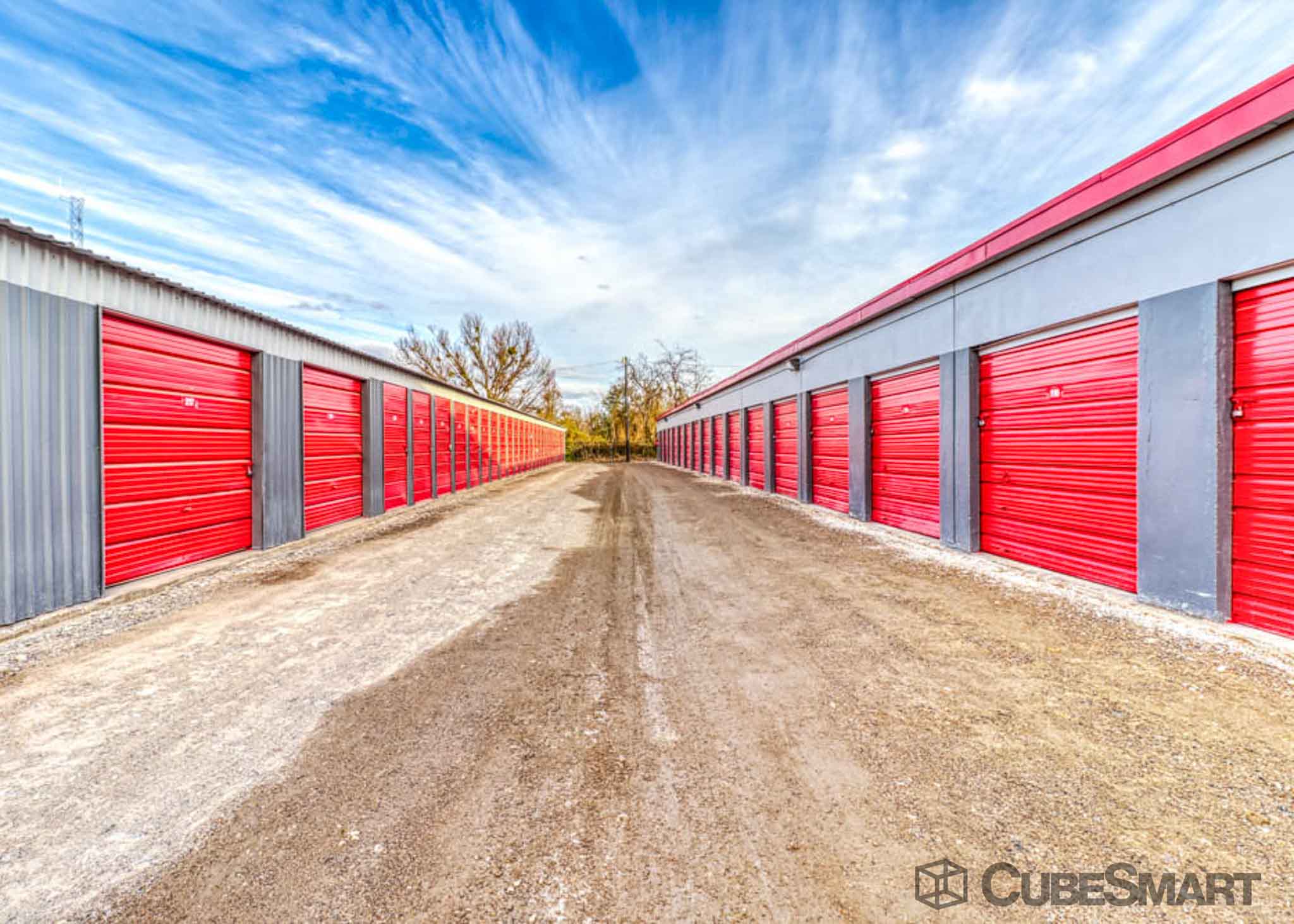 Self-Storage Units at 801 E Hickory St in Denton, TX @CubeSmart
