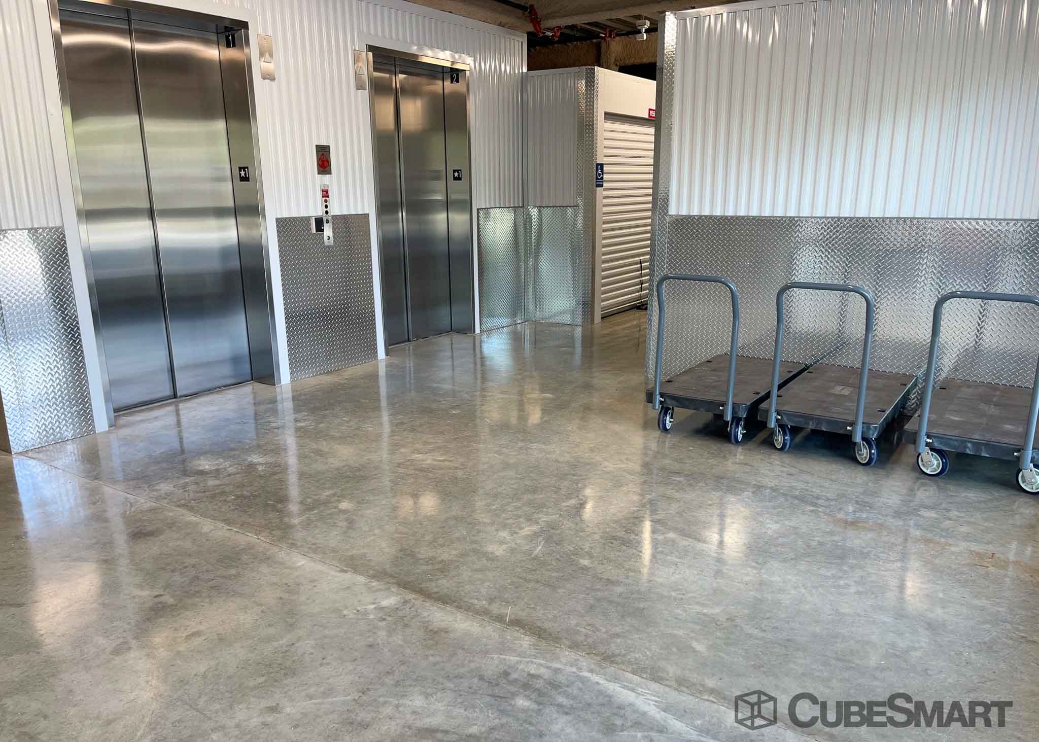 Self-Storage Units at 750 Valley Stream Dr in Naples, FL @CubeSmart