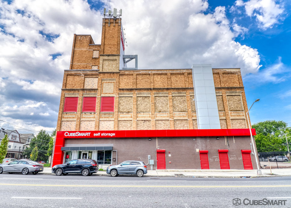 Storage Units at 353-367 Park Ave, Newark, NJ | CubeSmart