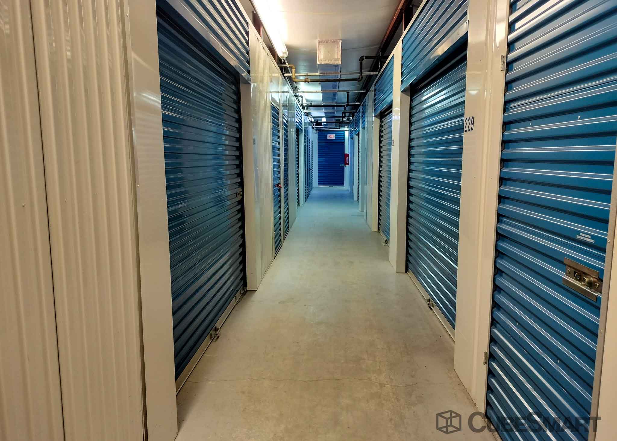 Self-Storage Units at 7201 Us-301 S in Riverview, FL @CubeSmart