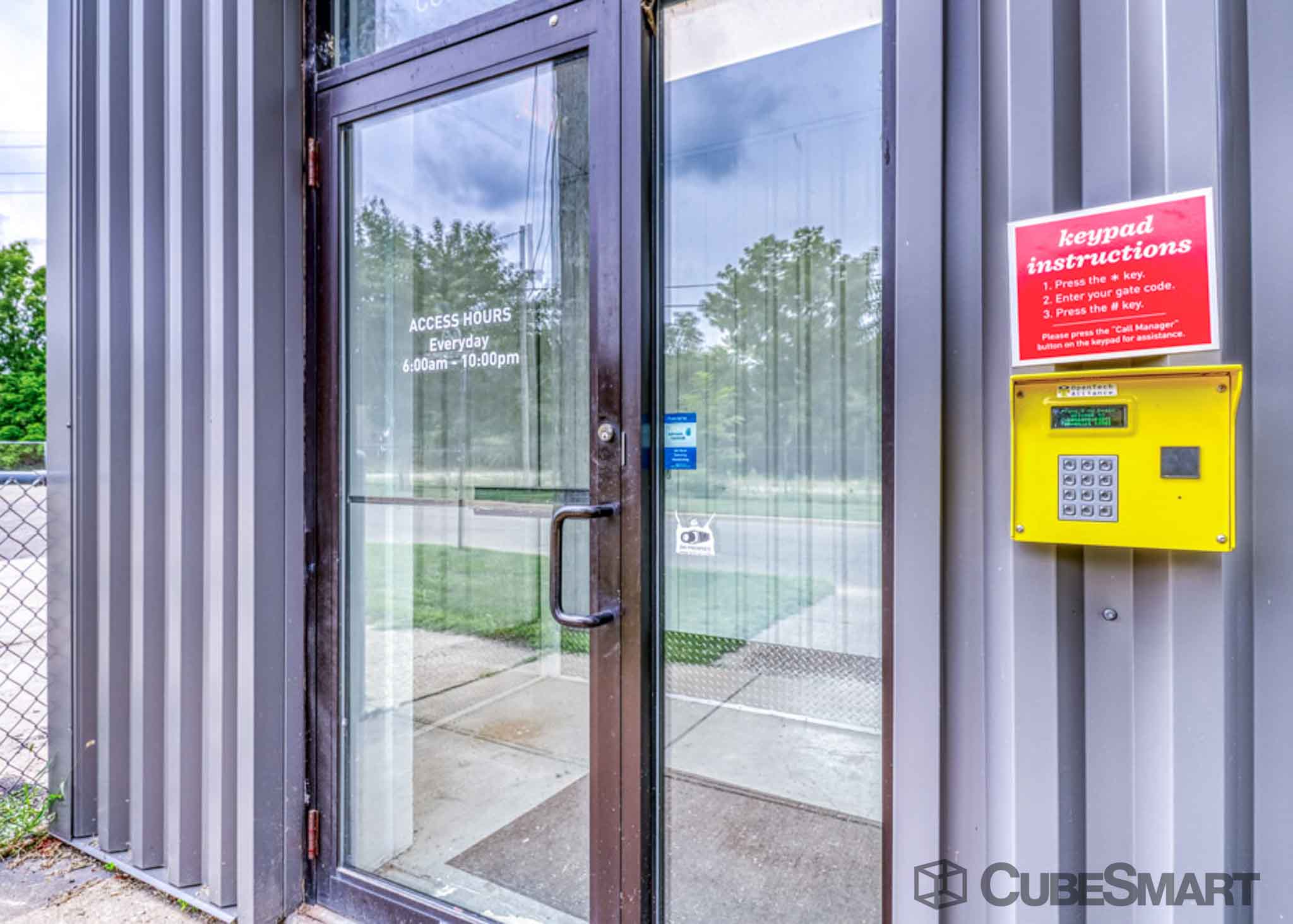 Self-Storage Units at 831 Cobb Ave in Kalamazoo, MI @CubeSmart