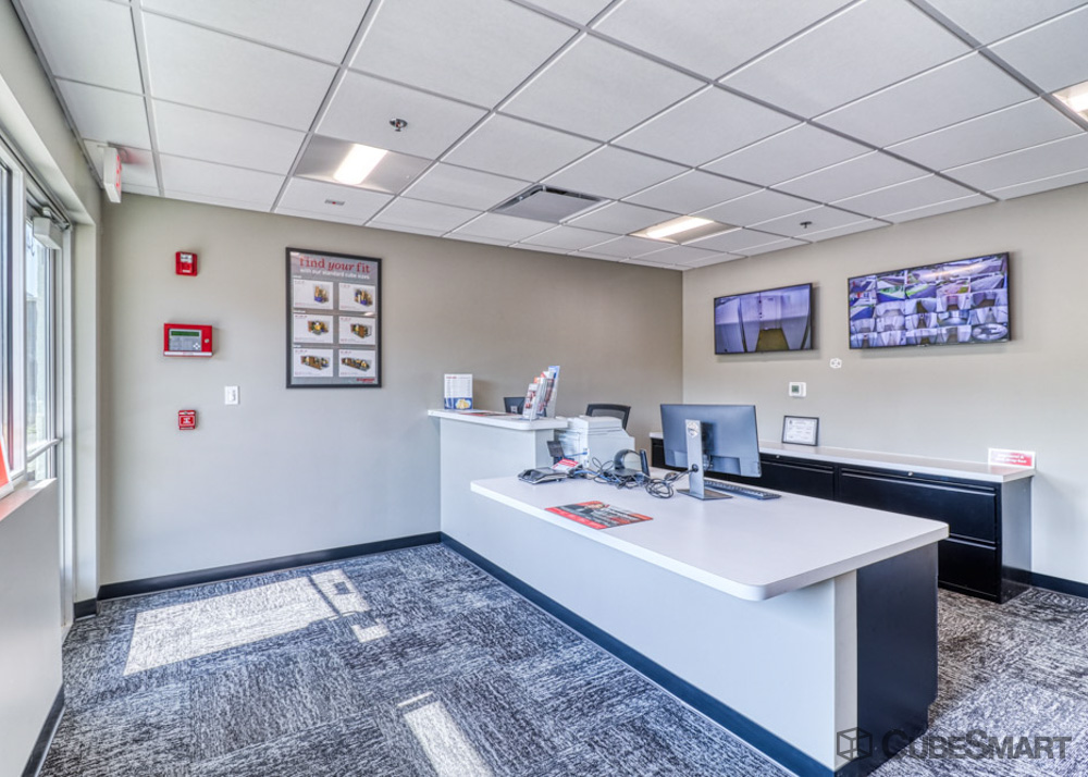 Self-Storage Units at 3441 Sheridan Rd in Zion, IL @CubeSmart