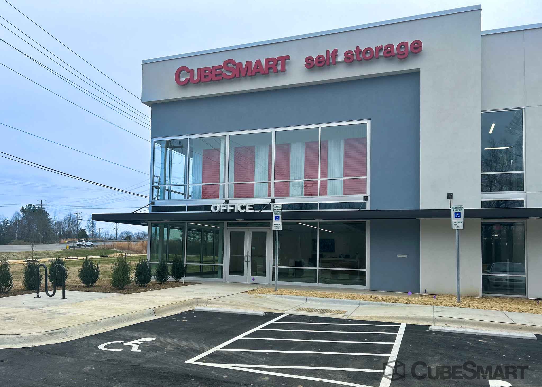 Storage Units at 2601 Ridge Rd, Charlotte, NC | CubeSmart