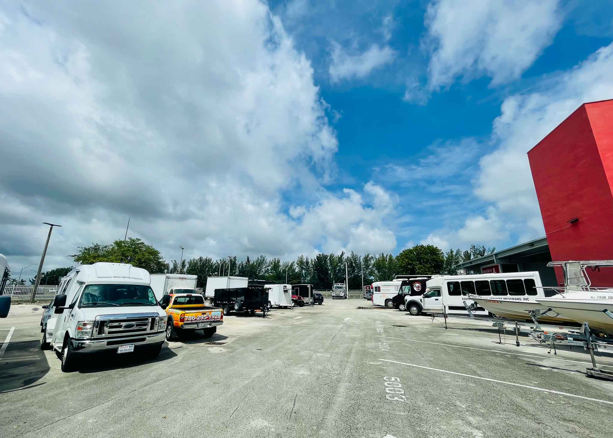 Self-Storage Units at 4400 Sw 75th Ave in Miami, FL @CubeSmart