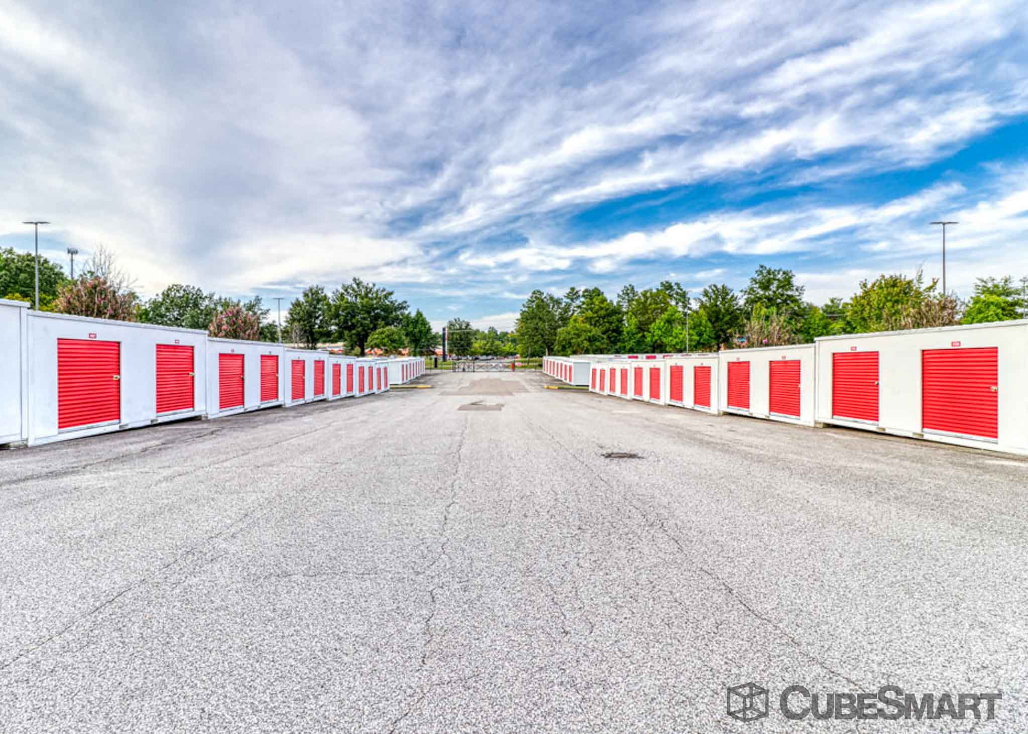 Self-Storage Units at 4875 Stage Rd in Memphis, TN @CubeSmart