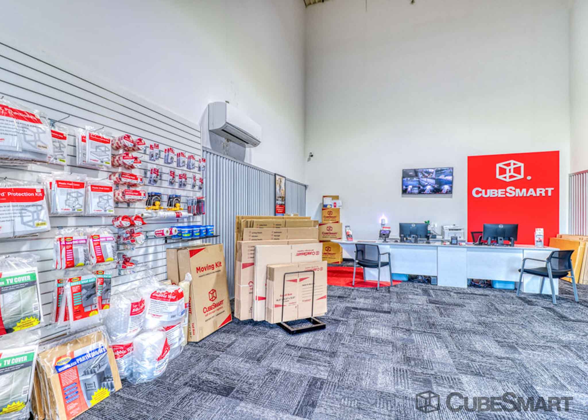 Self-Storage Units at 4875 Stage Rd in Memphis, TN @CubeSmart