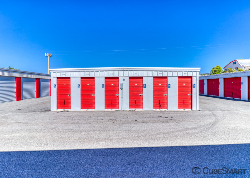 Self-Storage Units at 5861 S Carson St in Carson City, NV @CubeSmart