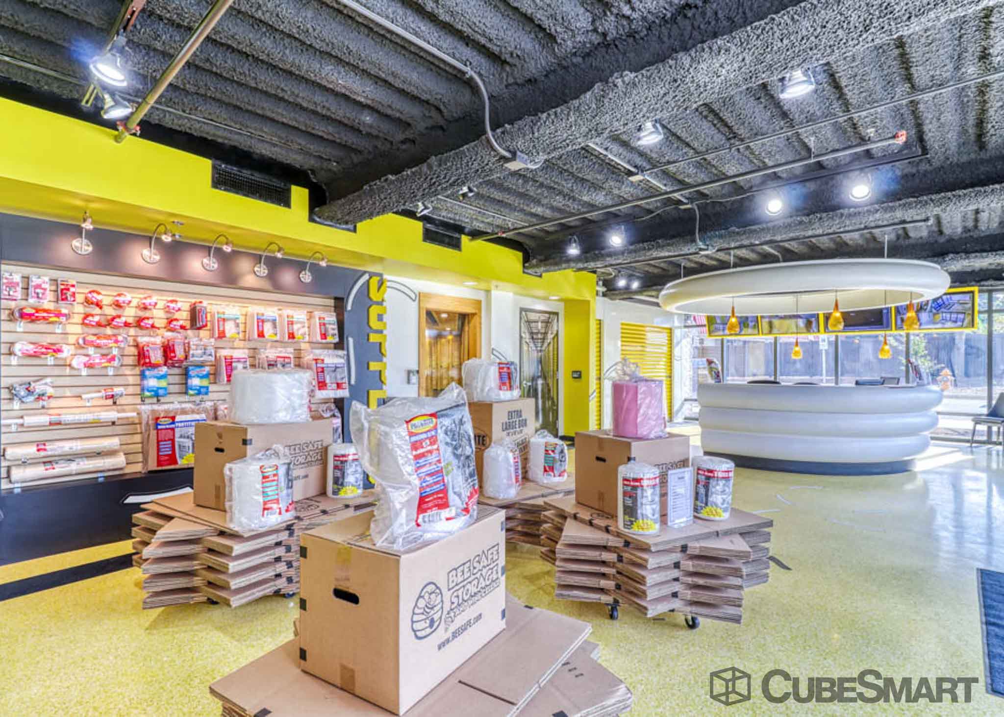 Self-Storage Units at 2701 S Tryon St in Charlotte, NC @CubeSmart