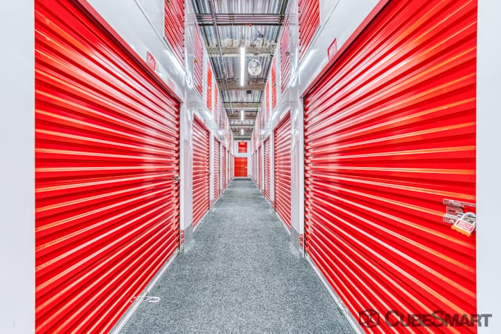 Self-Storage Units at 163 6th St in Park Slope Brooklyn, NY | CubeSmart
