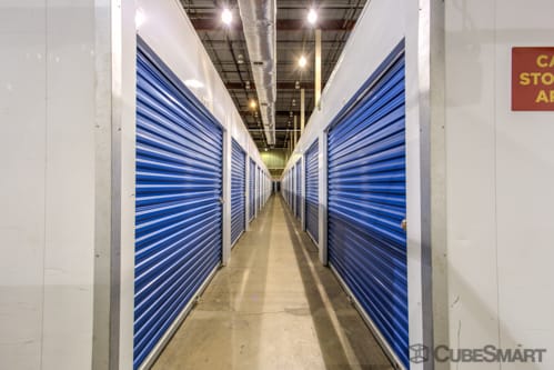 Self-Storage Units at 2950 Gallows Rd in Falls Church, VA @CubeSmart
