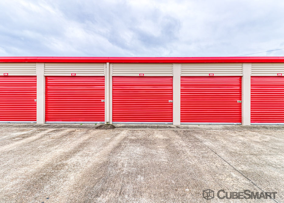Self-Storage Units at 1000 W Grand Pkwy S in Katy, TX @CubeSmart